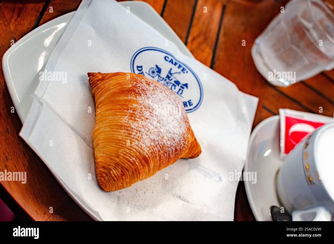 Sfogliatella Riccia, a typical pastry to try in Naples, Italy Stock ...
