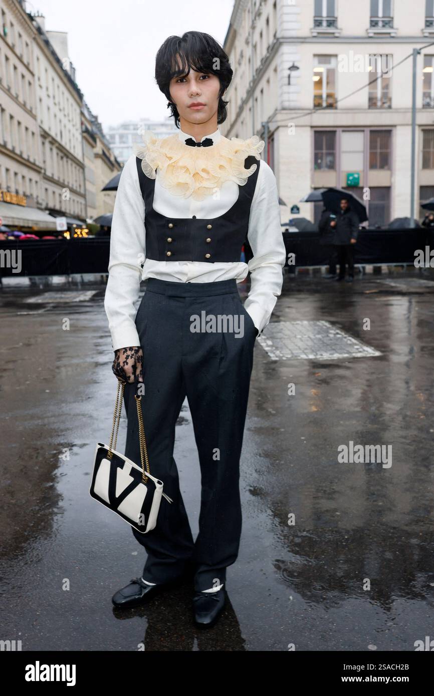 Jeff Satur arrives to Valentino fashion show during the Haute Couture ...