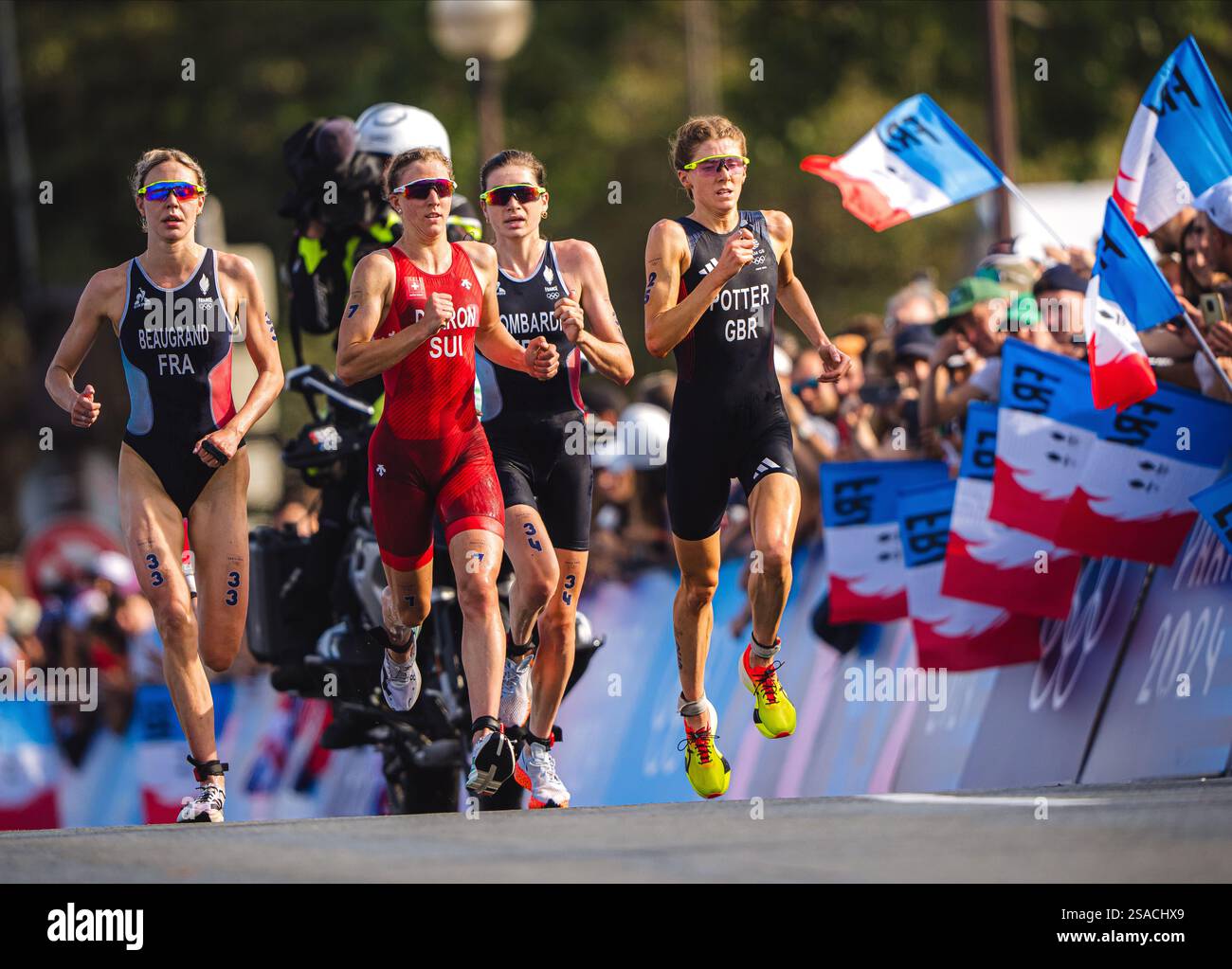 Julie Derron participating in the triathlon at the Paris 2024 Olympic ...