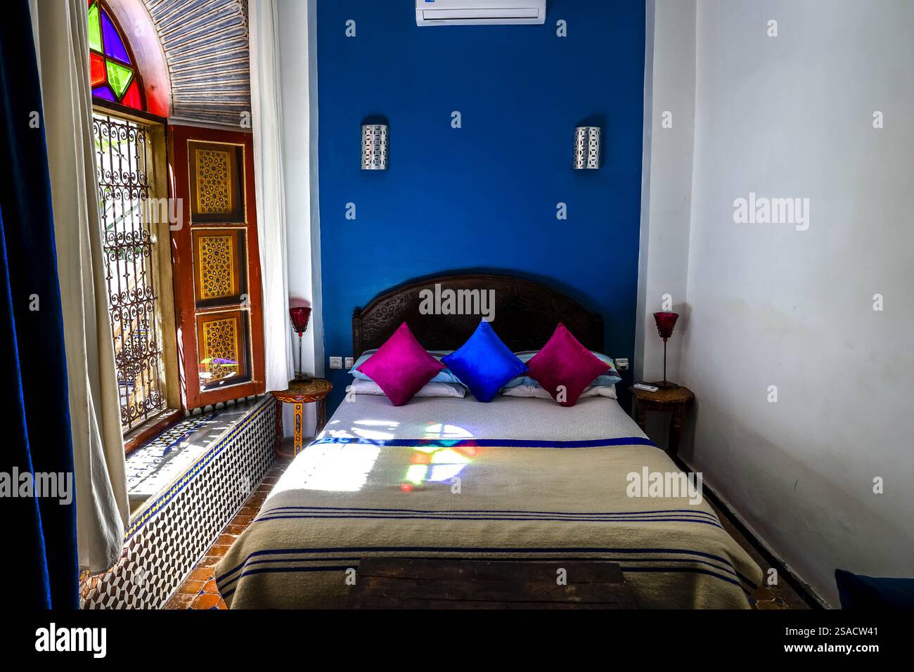 Room in a riad in Meknes, Morocco Stock Photo - Alamy