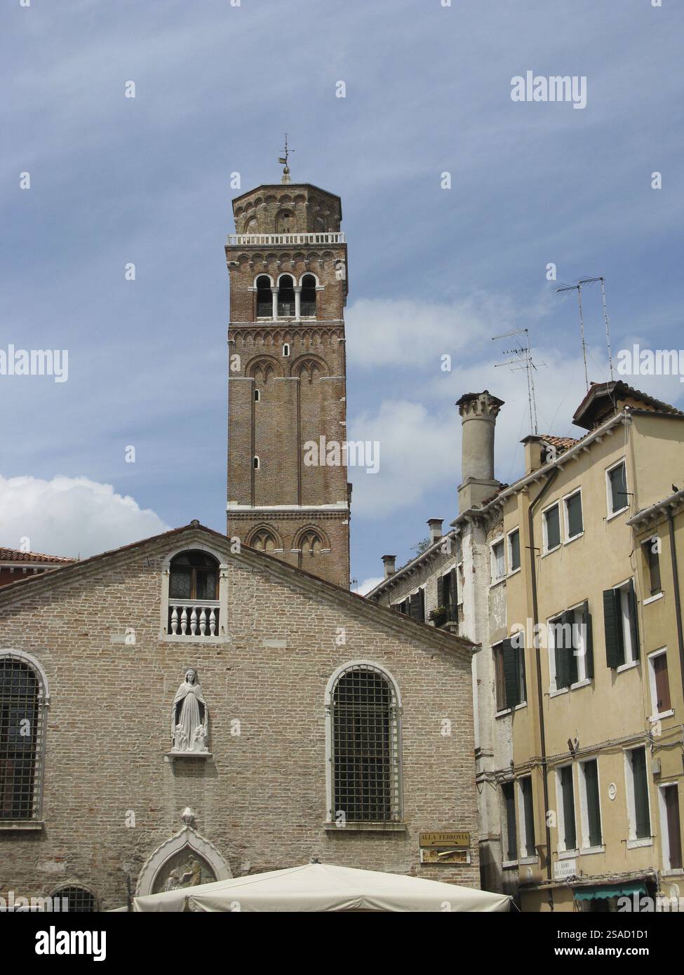 North italy venice clock tower hi-res stock photography and images - Alamy