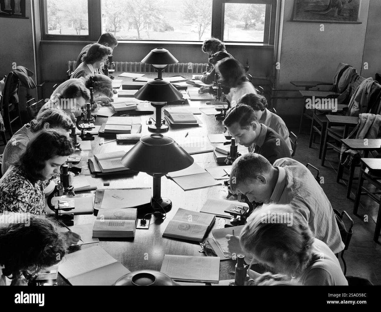 1940s university classroom hi-res stock photography and images - Alamy