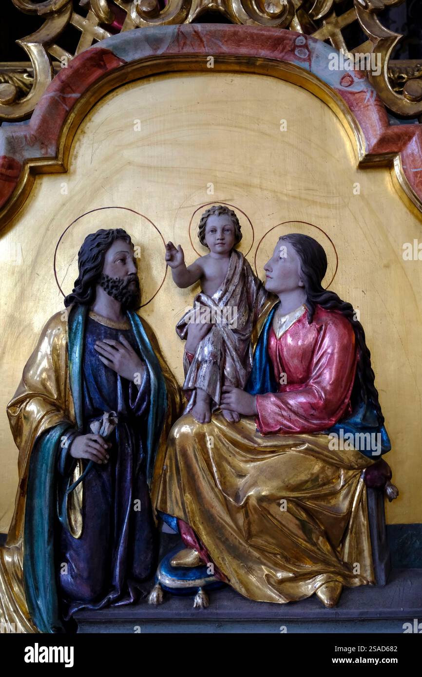 Baroque religious sculpture hi-res stock photography and images - Alamy