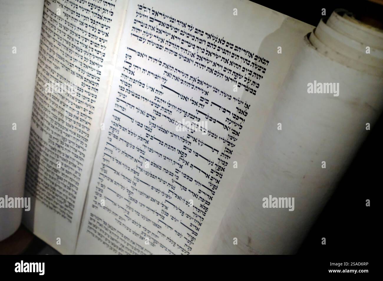 The Bavarian Bible Museum. Jewish Torah in Hebrew. 1920. Nuremberg ...