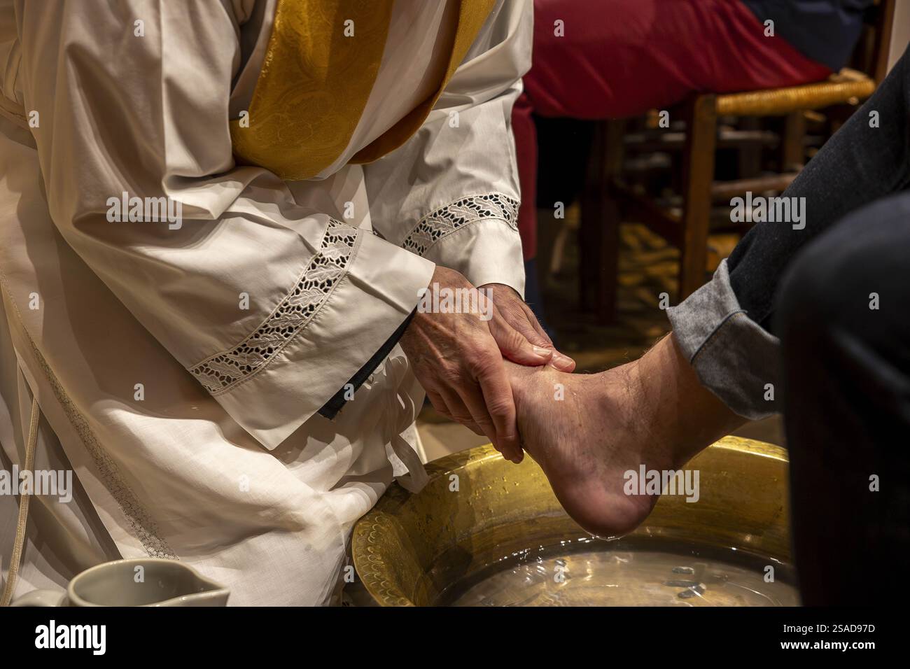 Maundy Thursday celebration in Saint Philippe du Roule catholic church ...