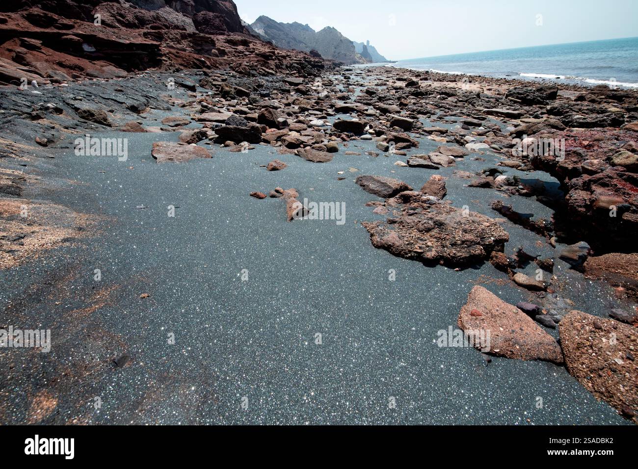 Hormoz island iran hi-res stock photography and images - Alamy