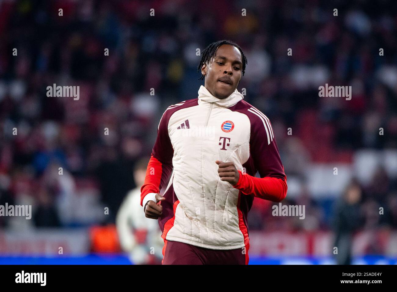 Mathys Tel (FC Bayern Muenchen, #39), GER, FC Bayern Muenchen vs. SK ...