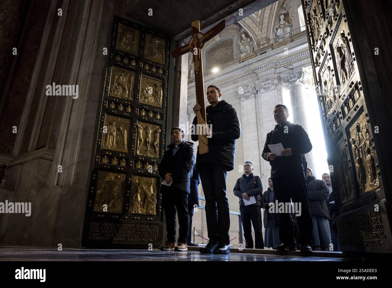 Jubilee 2025 pilgrims of hope hi-res stock photography and images - Alamy
