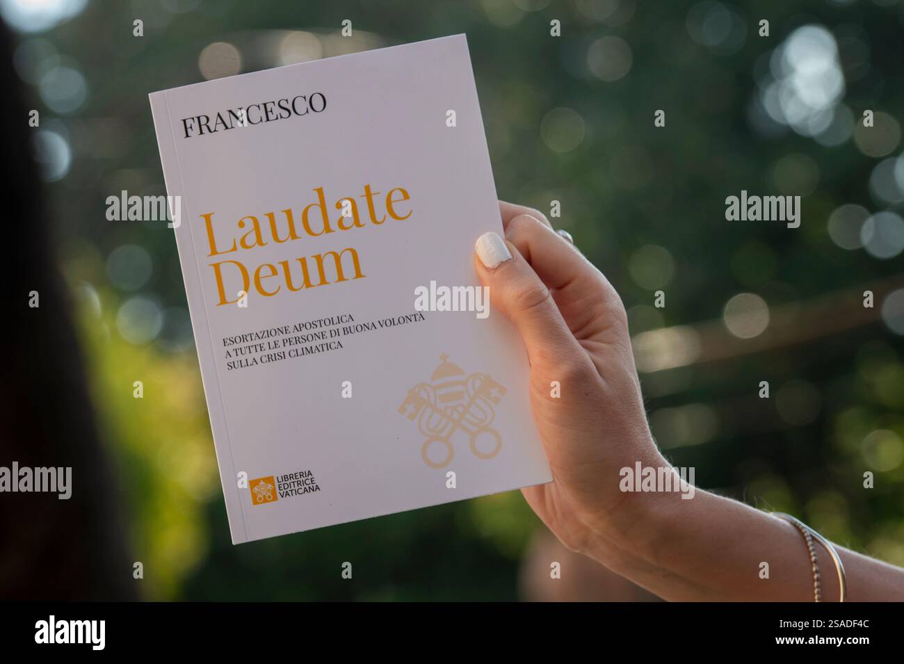 Press conference to present Pope Francis' latest encyclical letter on ...