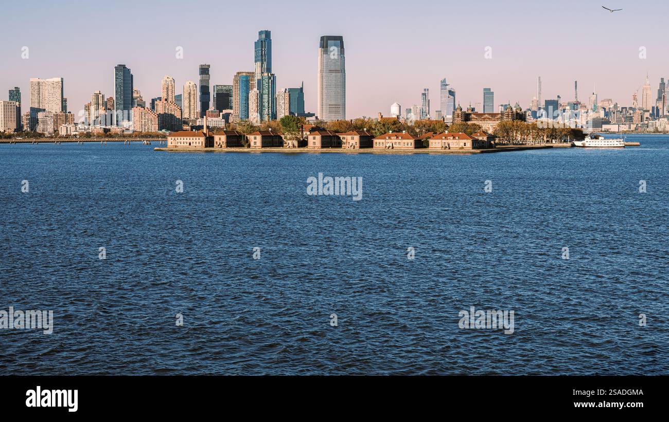 Ellis island backdrop hi-res stock photography and images - Alamy