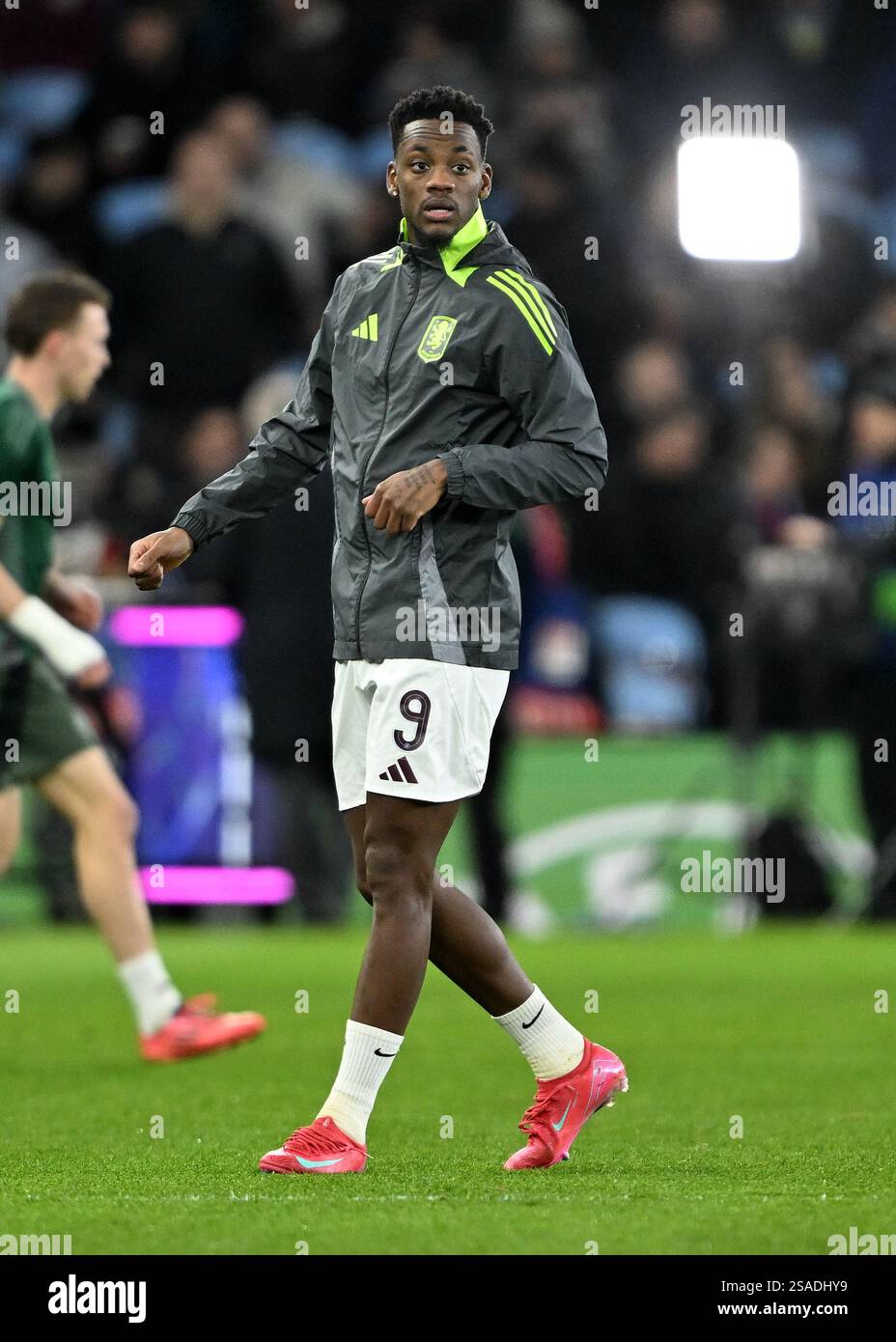 Birmingham, UK. 29th Jan, 2025. Aston Villa's Jhon Duran during the ...