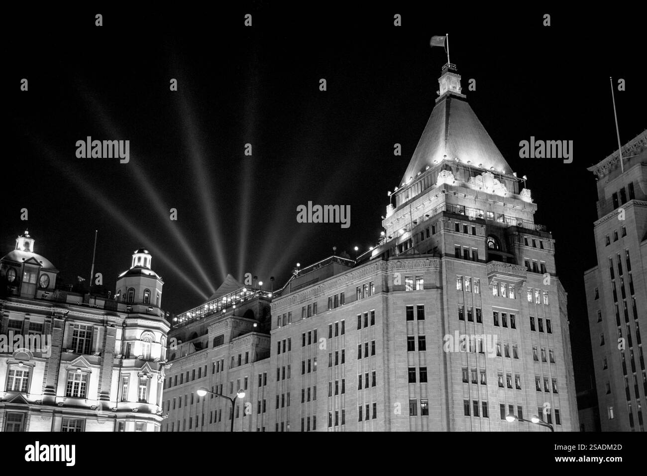 China shanghai peace hotel Black and White Stock Photos & Images - Alamy