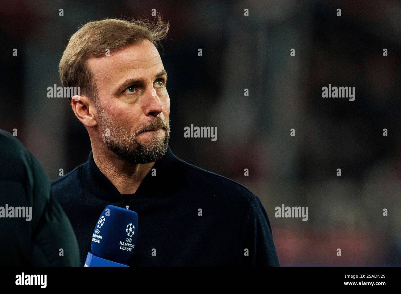 Stuttgart, Deutschland. 29th Jan, 2025. Sebastian Hoene? (Cheftrainer ...