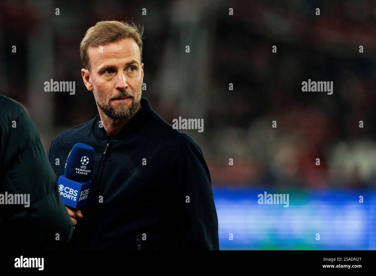 Stuttgart, Deutschland. 29th Jan, 2025. Sebastian Hoene? (Cheftrainer ...