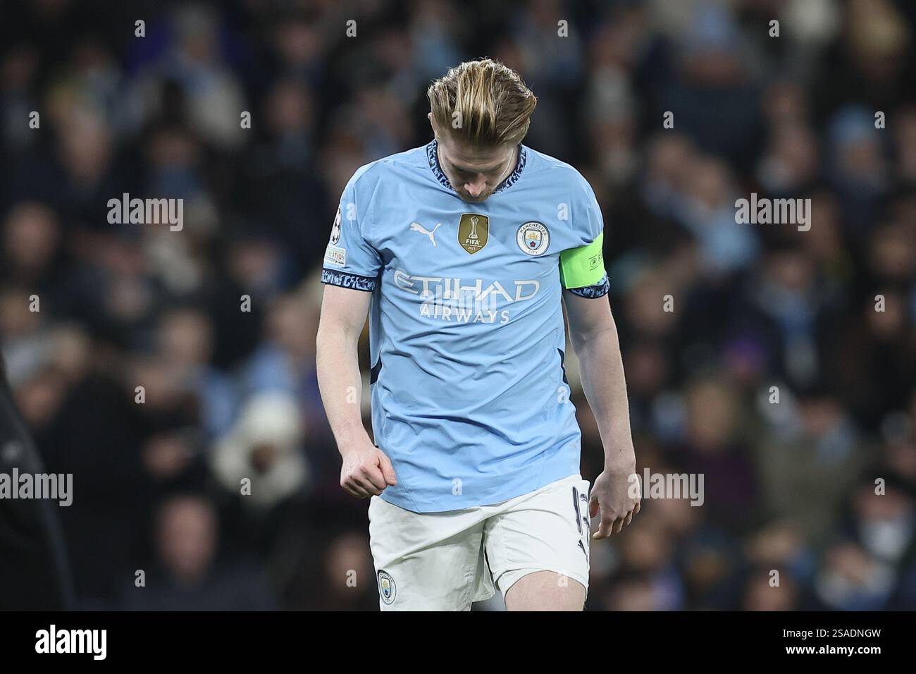 Manchester, UK. 29th Jan, 2025. Manchester City's Kevin De Bruyne ...