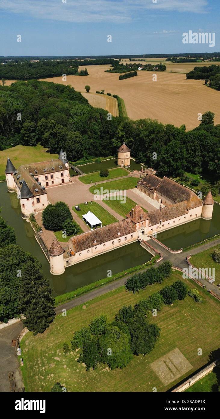 Drone photo chateau de chevillon hi-res stock photography and images ...