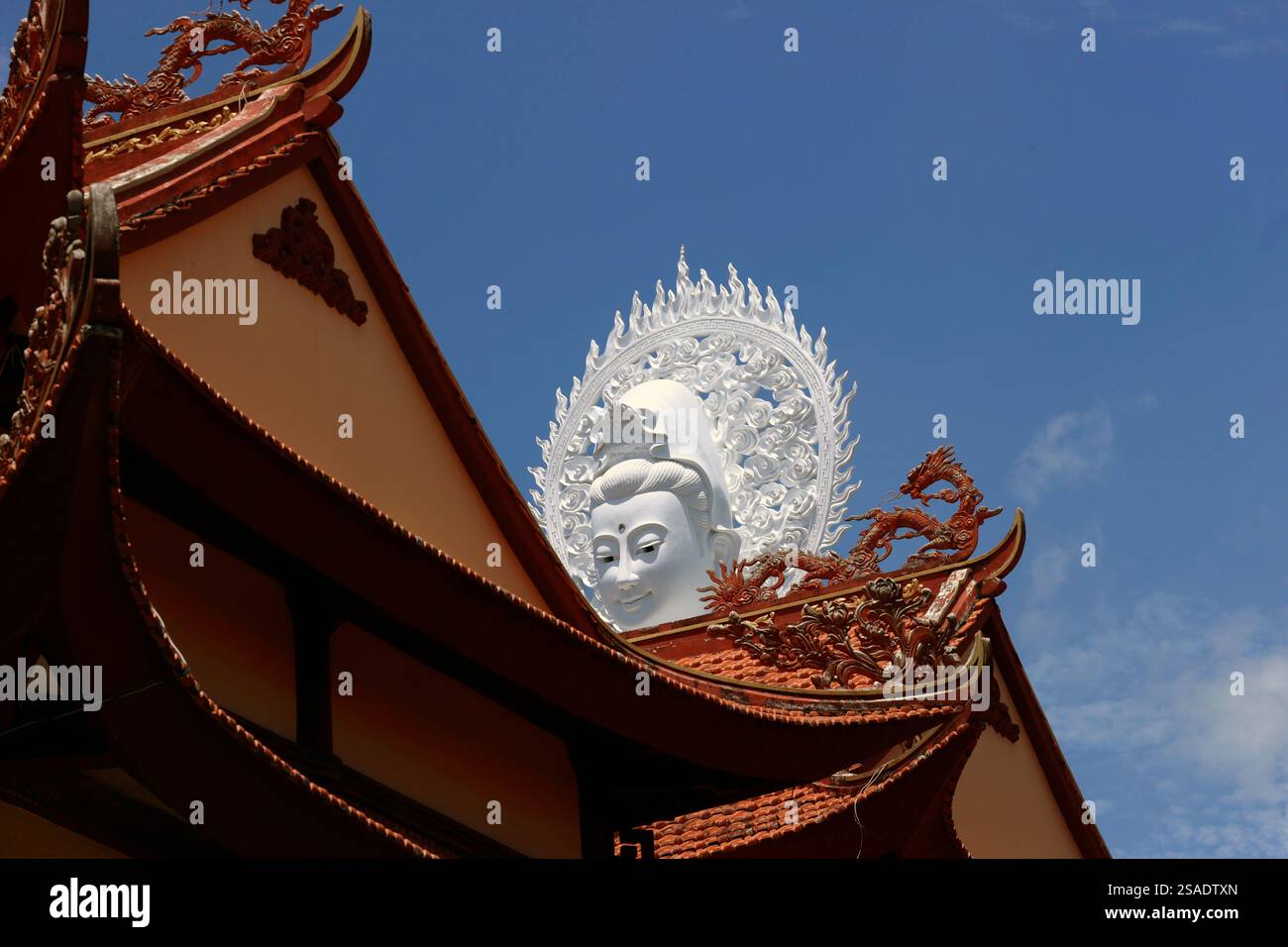 Long Duc buddhist Pagoda. Quan Am (Quanyin) bodhisattva of compassion ...