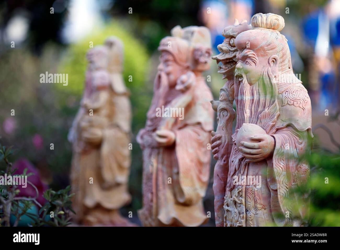 Chinese deities called Fu Lu Shou. The Gods of Good Fortune, Prosperity ...