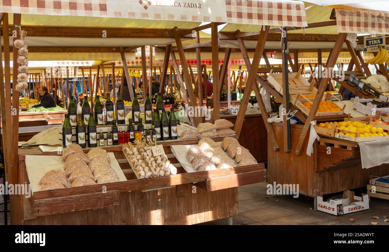 Vida de los lugareños hi-res stock photography and images - Alamy