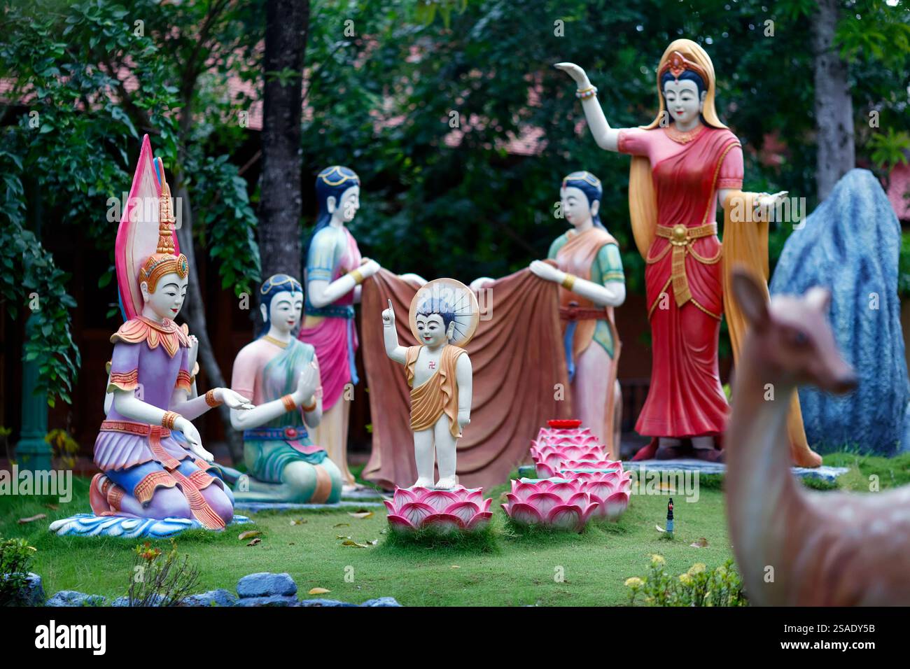 Thien Truc buddhist pagoda. The Life of the Buddha. The birth of infant ...