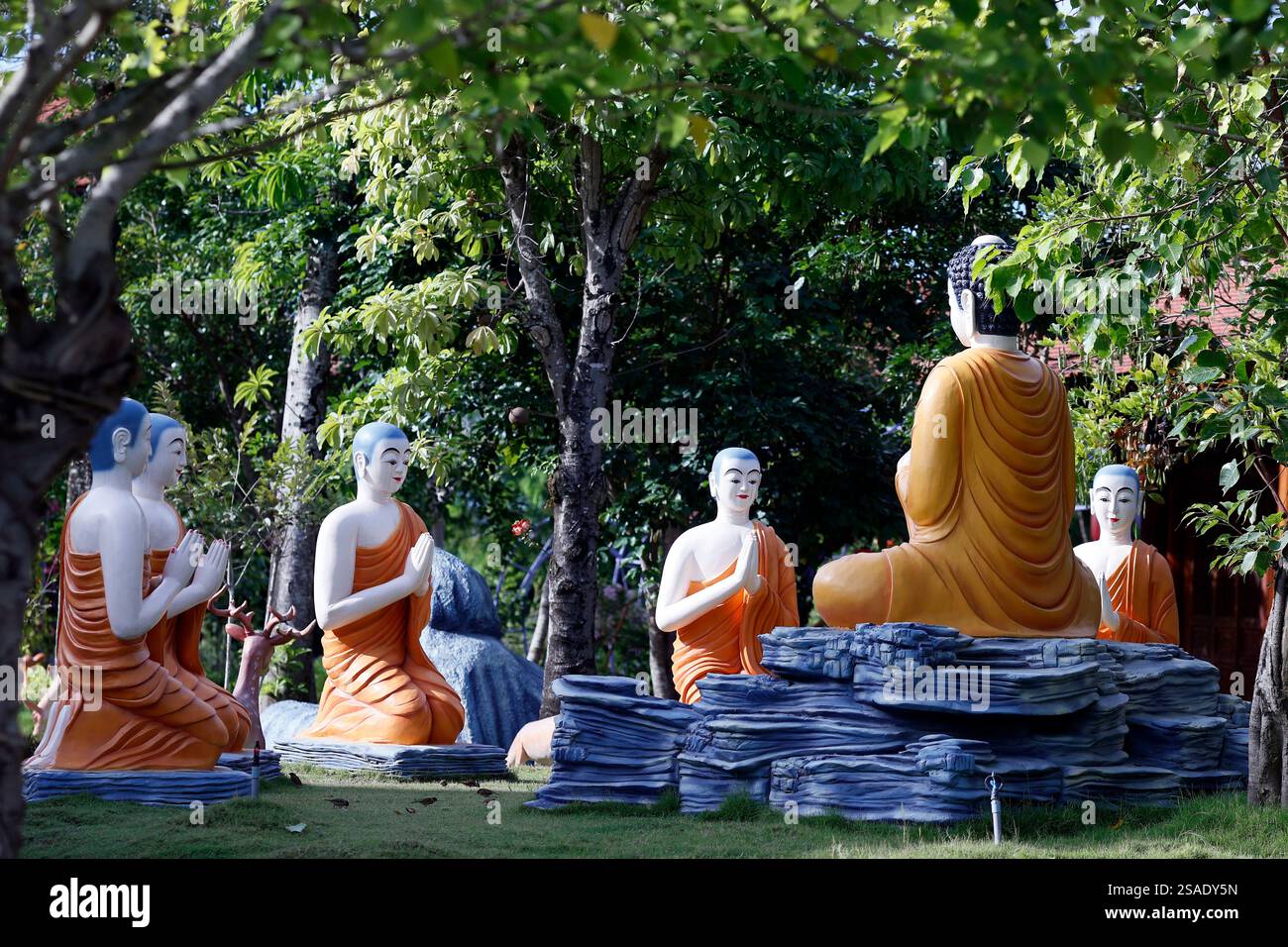 Thien Truc buddhist pagoda. The Life of the Buddha, Siddhartha Gautama. The Buddha preached His ...