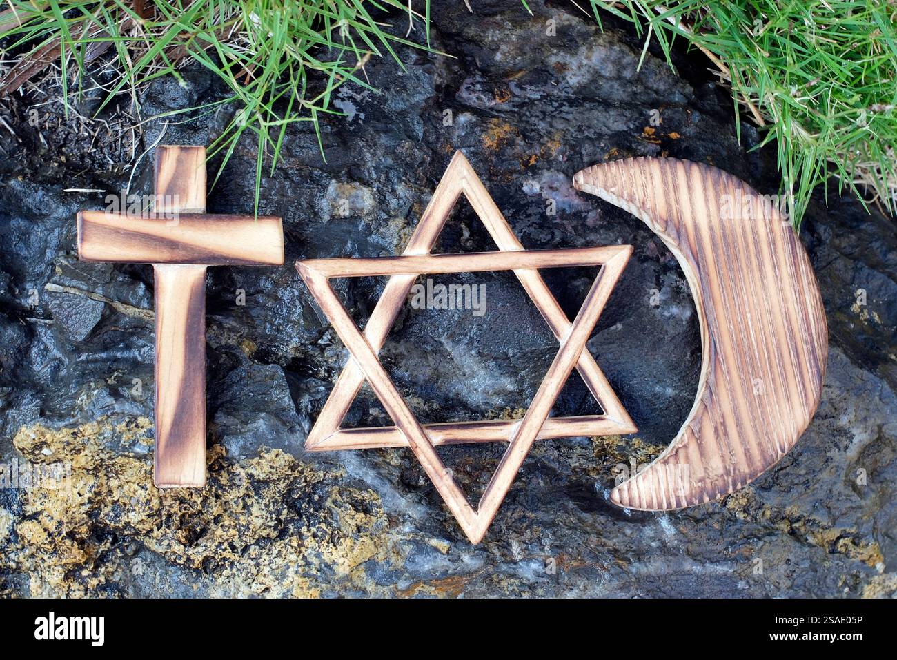 Interreligious symbols of the three monotheistic religions, Jewish Star ...