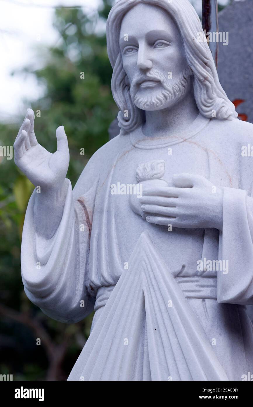 The Sacred Heart and Divine Mercy. Jesus Christ. I trust in you. Tan ...