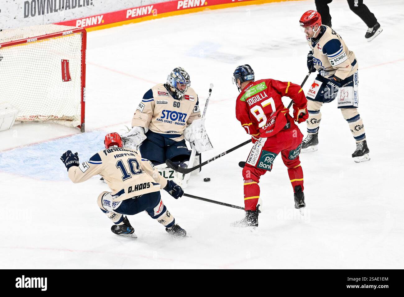 Eishockey DEL - 24/25 41. Spieltag: Düsseldorfer EG vs Schwenninger ...