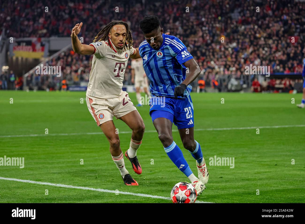 Muenchen, Deutschland. 29th Jan, 2025. Sharani Zuberu (SK Slovan ...
