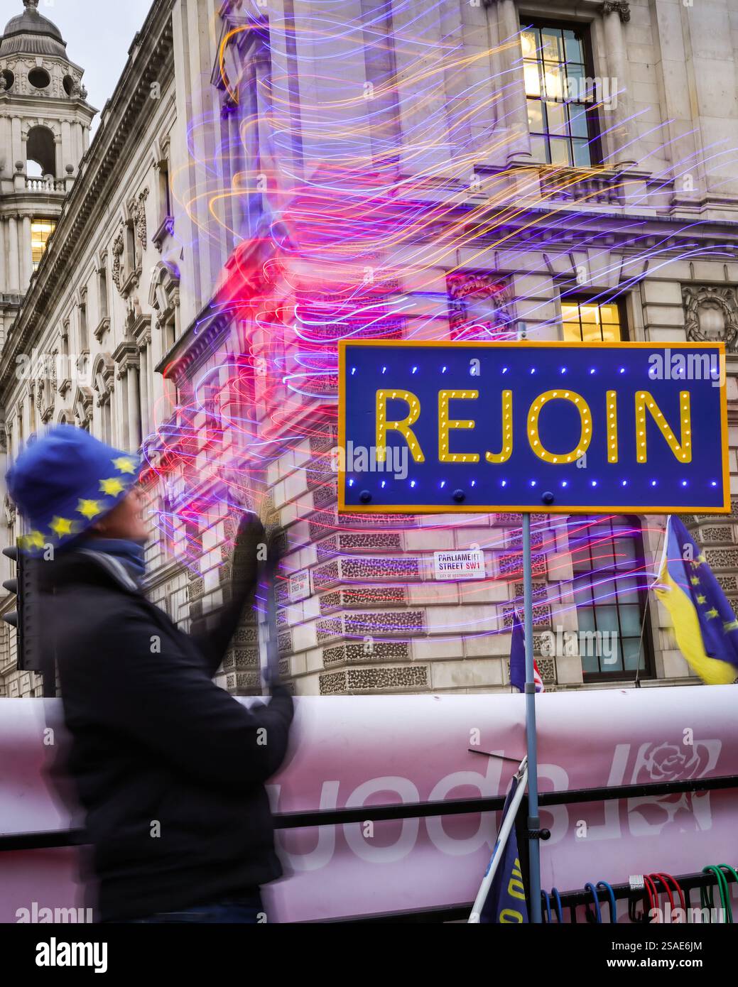 London, UK. 29th Jan, 2025. Long exposure with light trails of ...