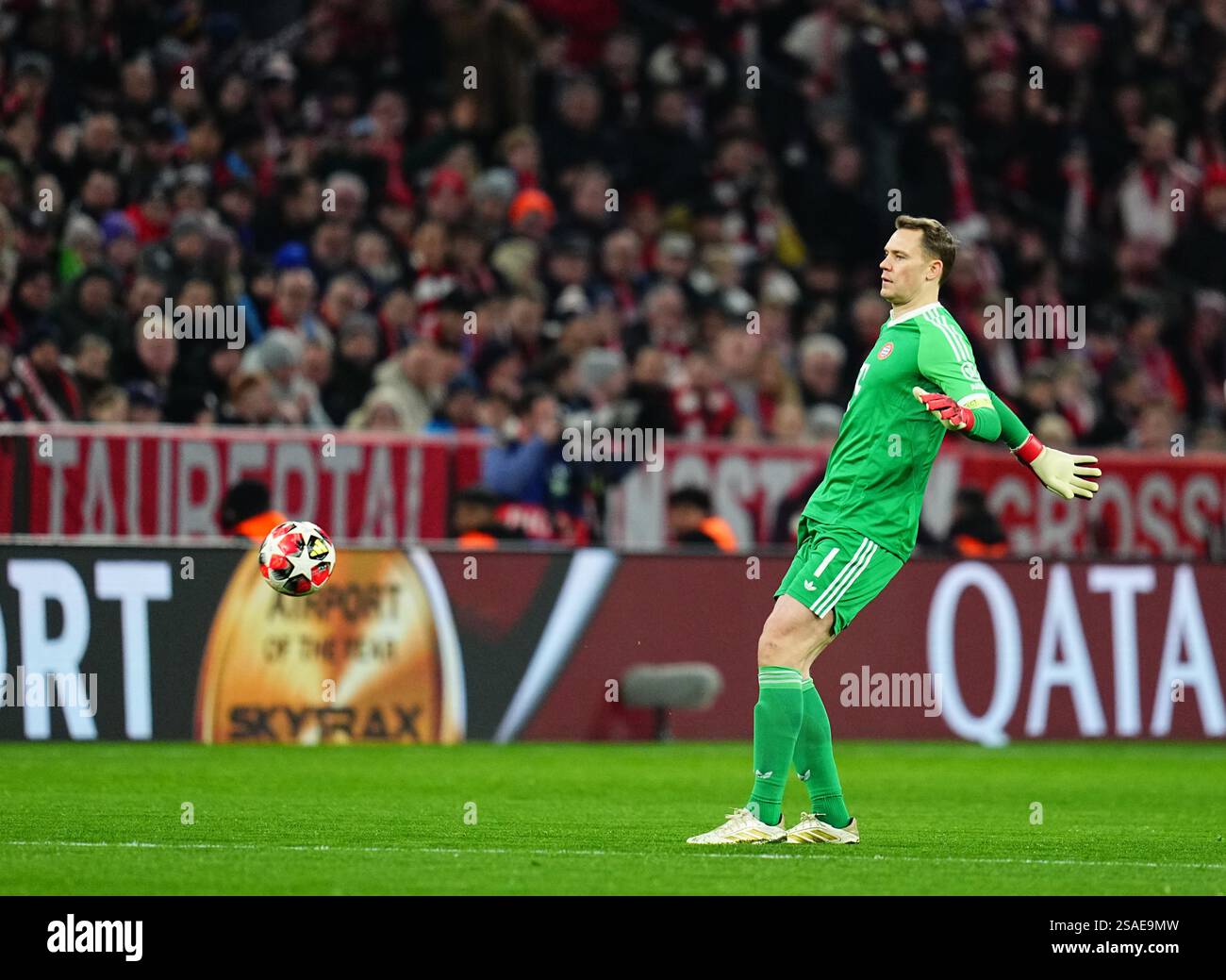 January 29 2025: Manuel Neuer (Bayern Munich) controls the ball during ...