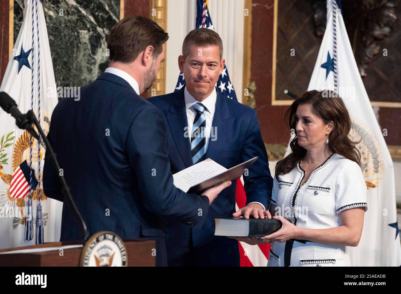 Rachel campos duffy hi-res stock photography and images - Alamy