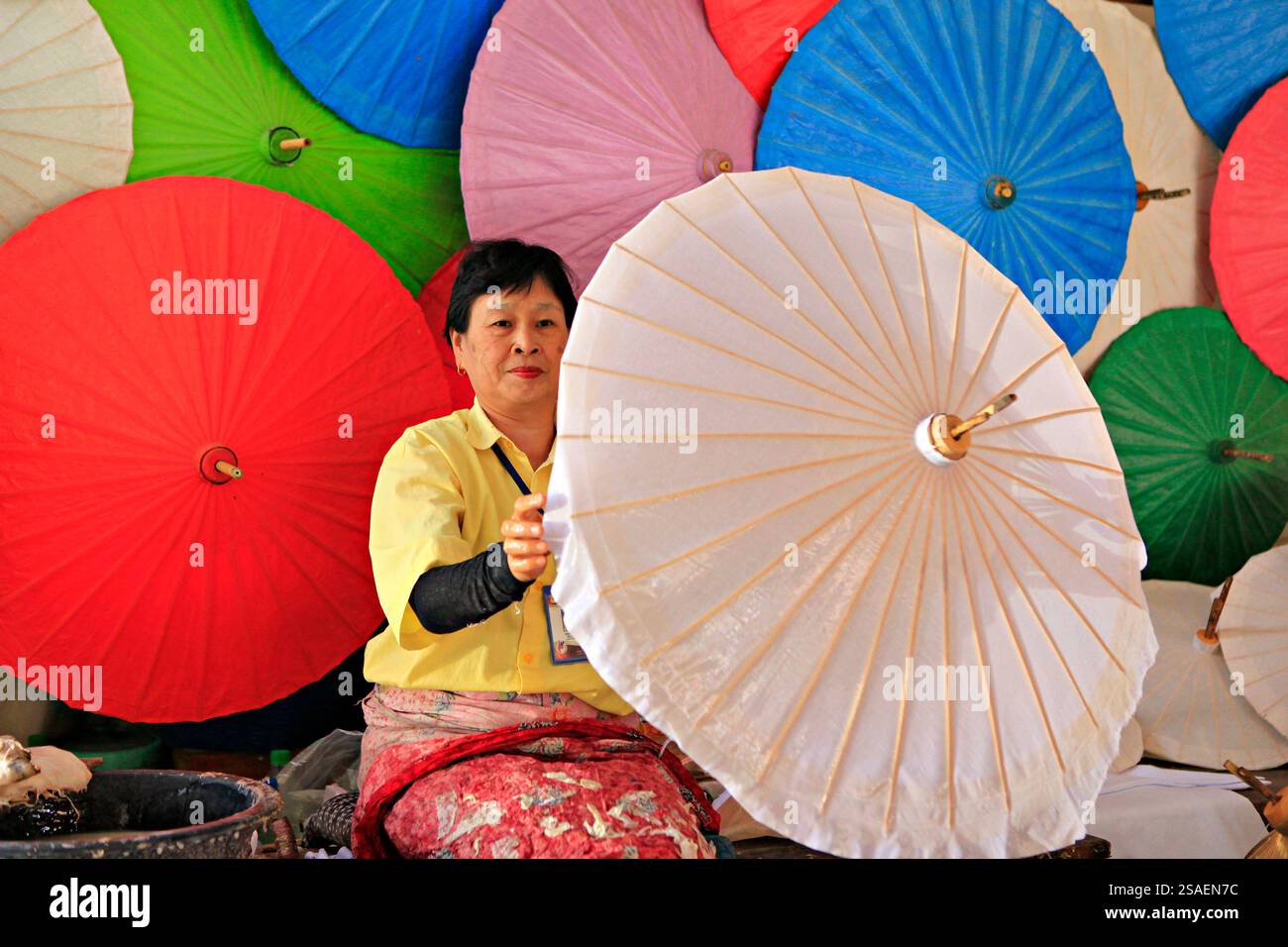 Handmade paper umbrella in bo sang handicrafts center San Kamphaeng ...