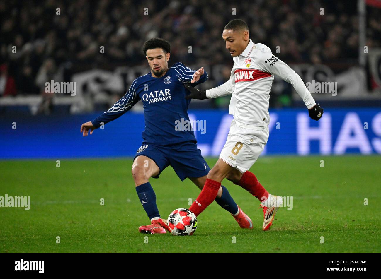 Zweikampf, Aktion Warren Zaire-Emery FC Paris Saint-Germain PSG (33 ...