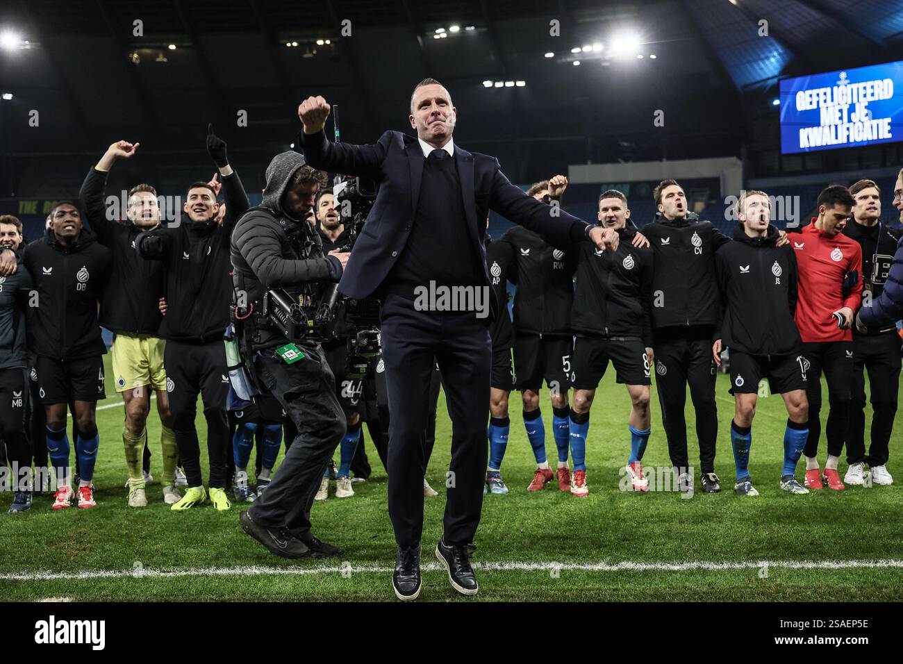 Manchester, UK. 29th Jan, 2025. Club's head coach Nicky Hayen ...