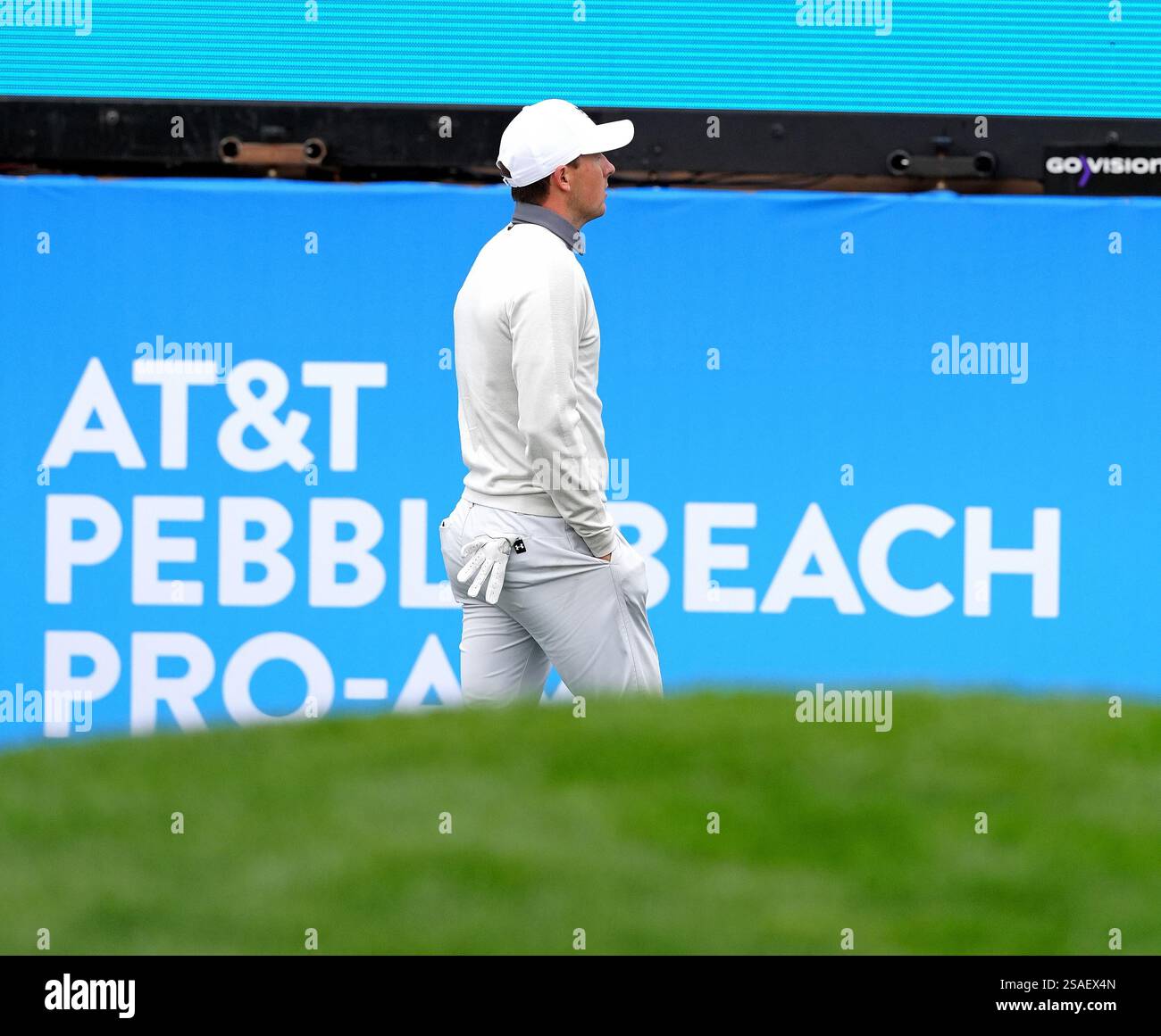 PEBBLE BEACH, CA - JANUARY 29: PGA golfer Jordan Spieth walks off the ...
