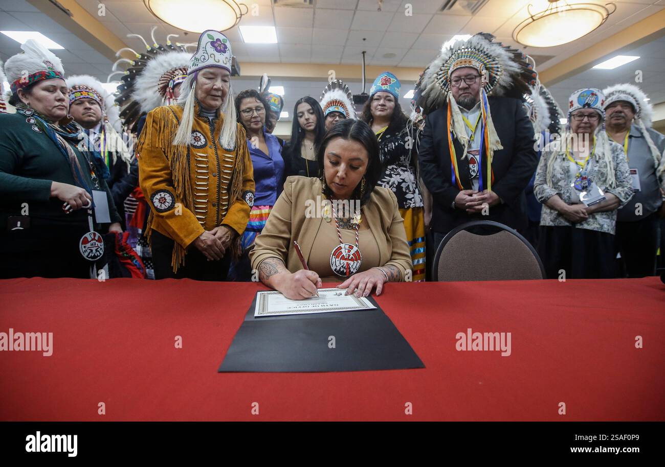Winnipeg, Canada. 29th Jan, 2025. Kyra Wilson signs an oath after the ...