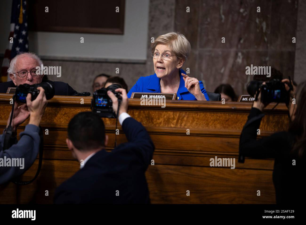 Sen,. Elizabeth Warren (D-Mass.) speaks during the confirmation hearing ...