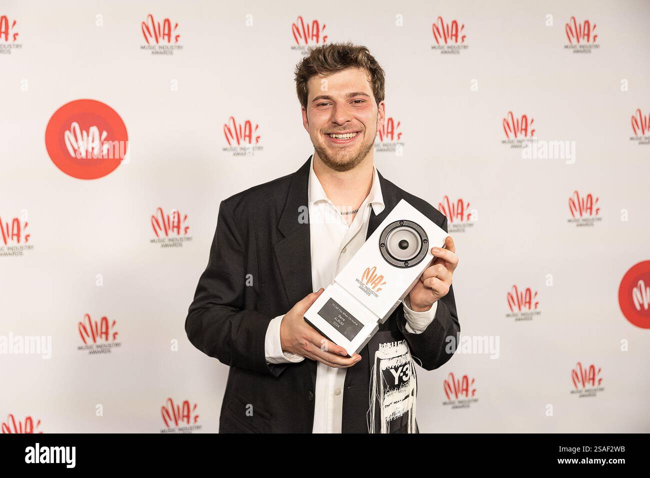 Merksem, Belgium. 29th Jan, 2025. Singer Berre pictured during the 17th ...