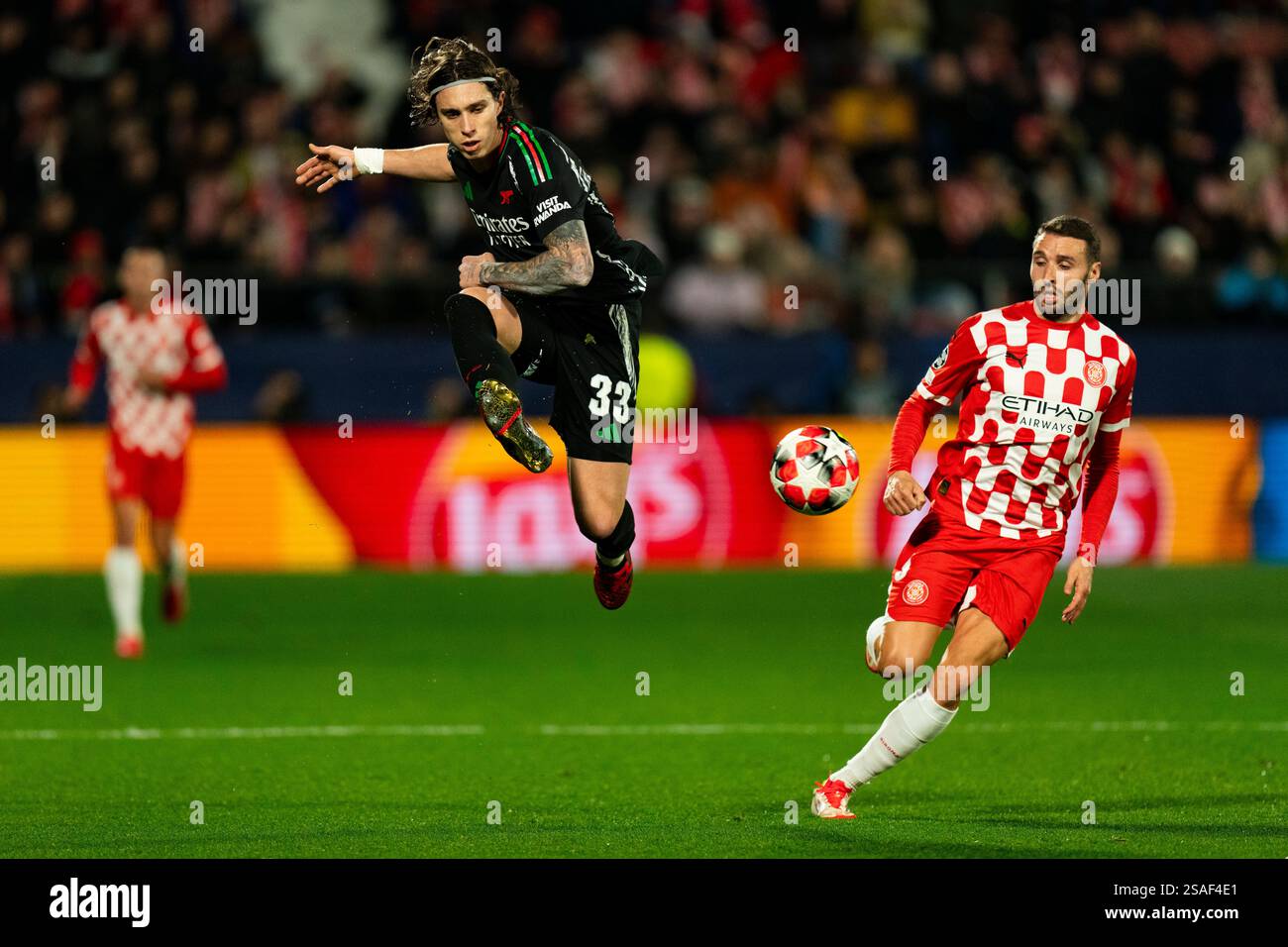 Calafiori arsenal fc hi-res stock photography and images - Alamy