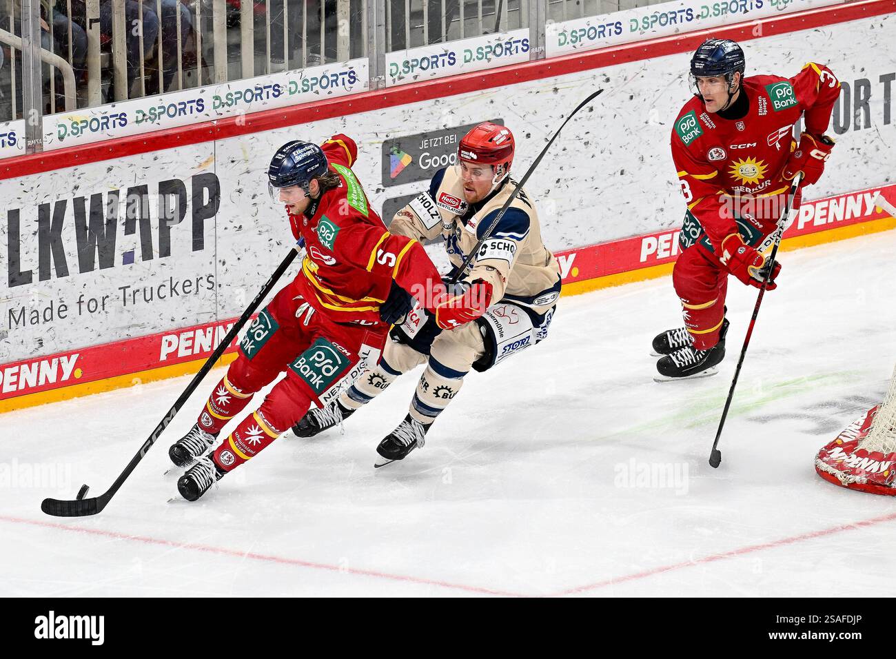 Eishockey DEL - 24/25 41. Spieltag: Düsseldorfer EG vs Schwenninger ...
