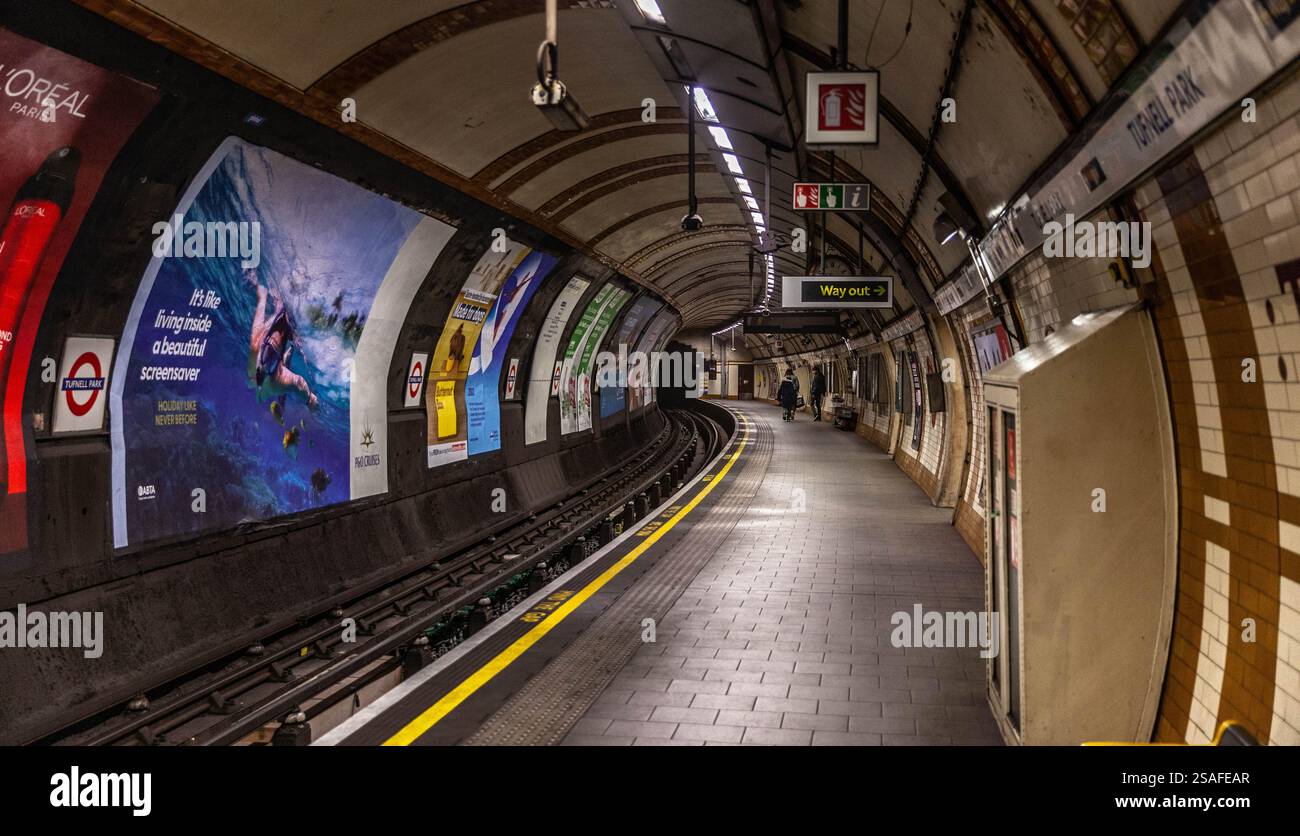 Tufnell Park tube station, London, England, UK Stock Photo - Alamy