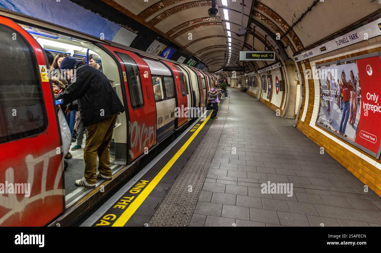 Tufnell Park tube station, London, England, UK Stock Photo - Alamy