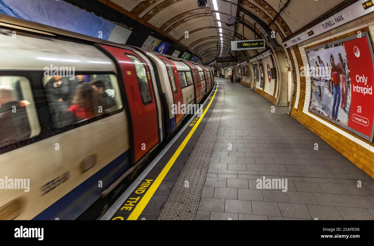 Tufnell Park tube station, London, England, UK Stock Photo - Alamy