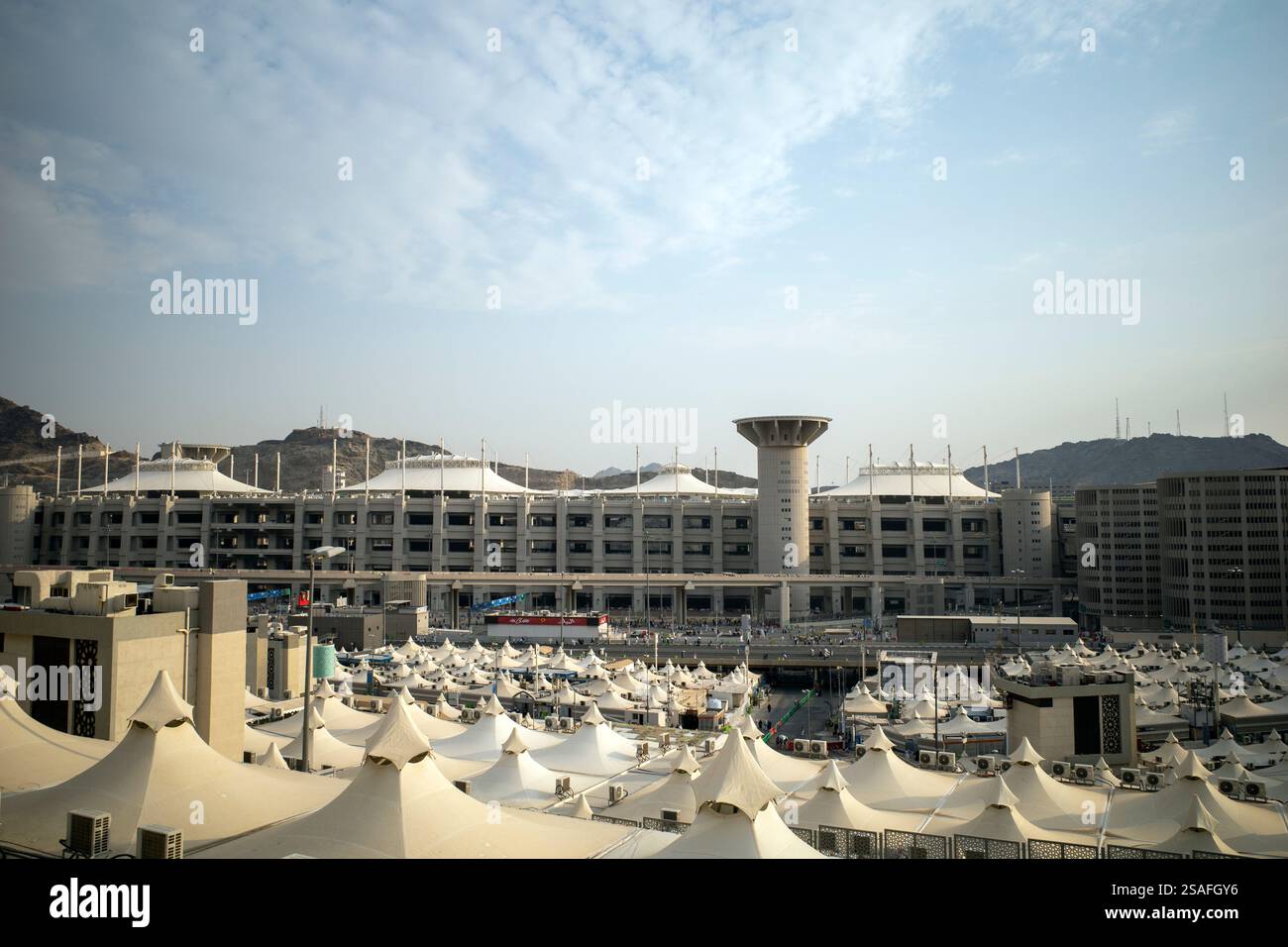 Mecca, Saudi Arabia - June 16, 2024: Buldings and tents for pilgrims ...