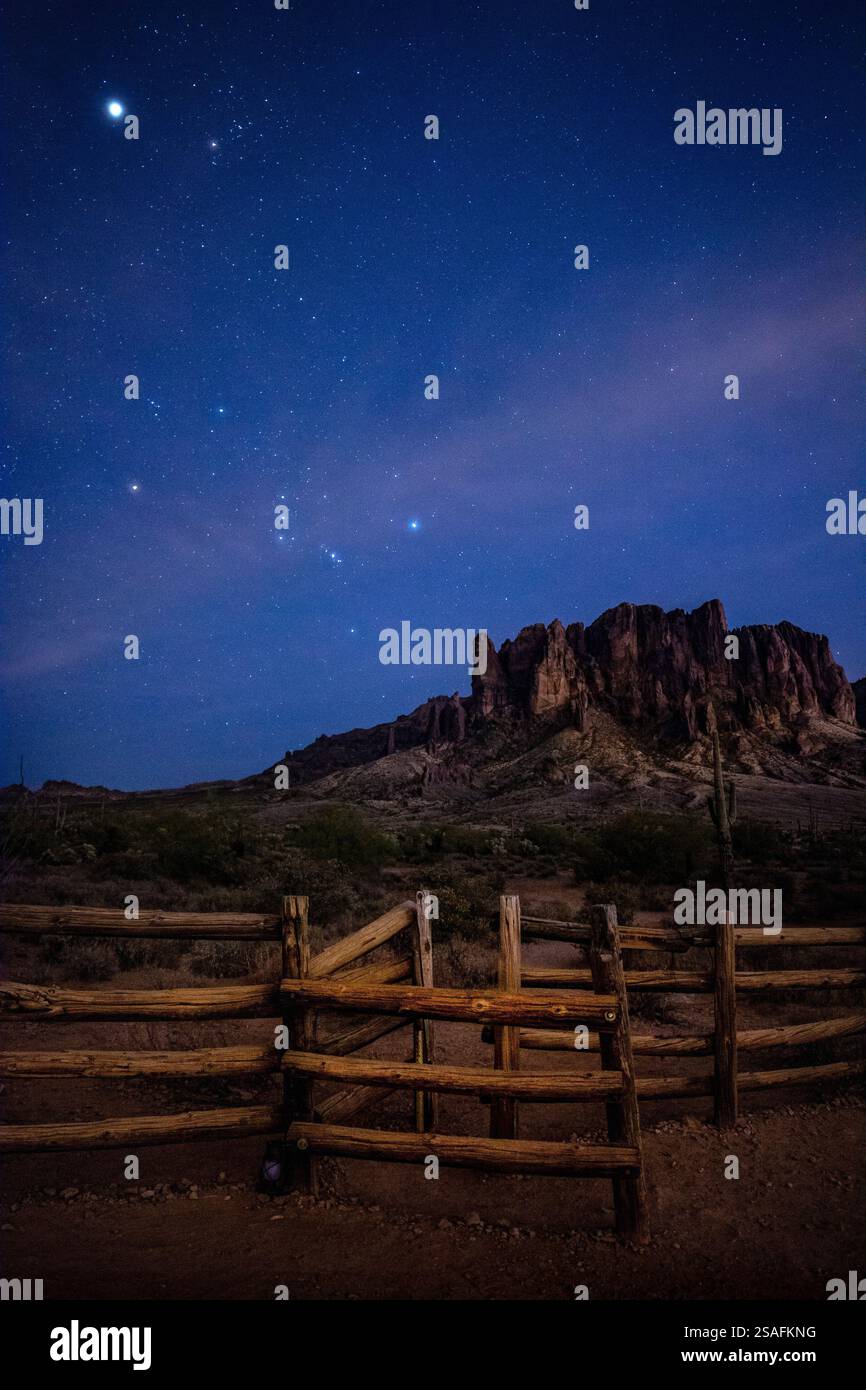 Breathtaking view night sky hi-res stock photography and images - Alamy