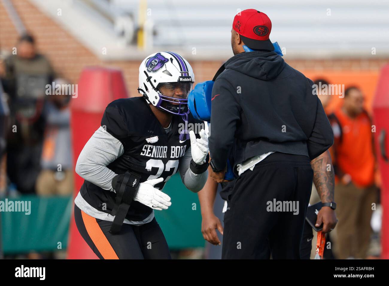 National team defensive lineman David Walker of Central Arkansas (33 ...