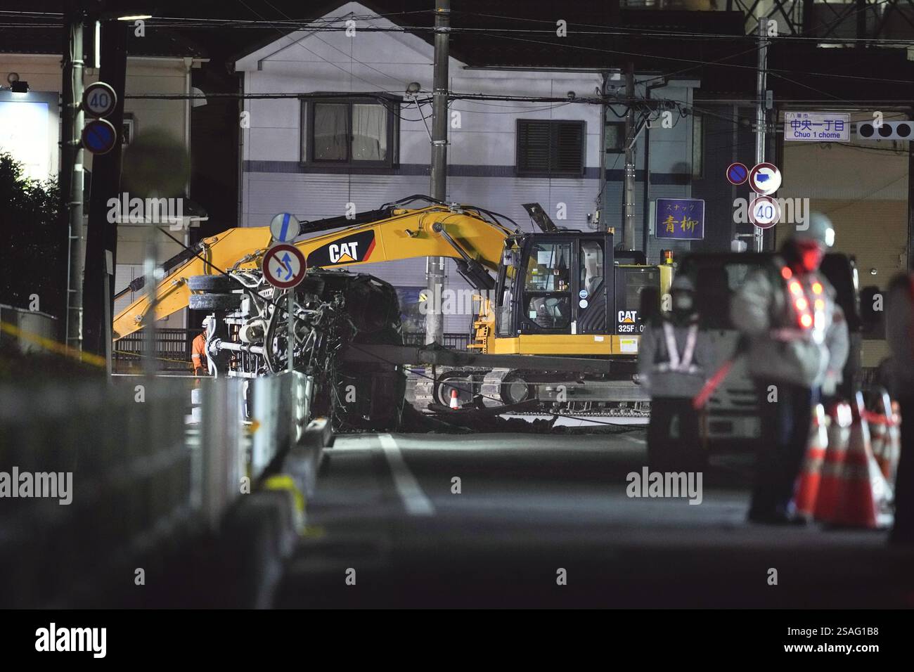 Yashio, Tokyo. 29/01/2025, Rescue operations continue on Jan. 29, 2025 ...