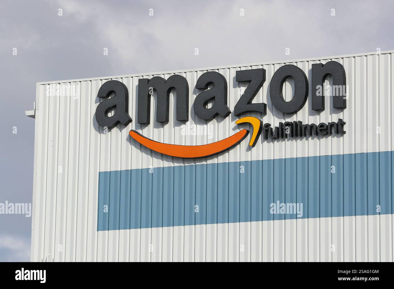 Hazle Township, United States. 29th Jan, 2025. The Amazon logo is seen ...