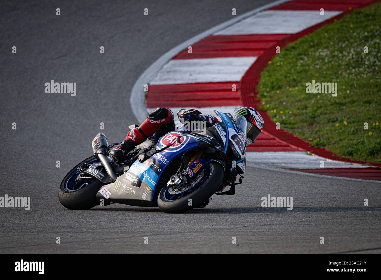 65, Jonathan Rea, GBR, Yamaha YZF R1, Pata Maxus Yamaha in action ...